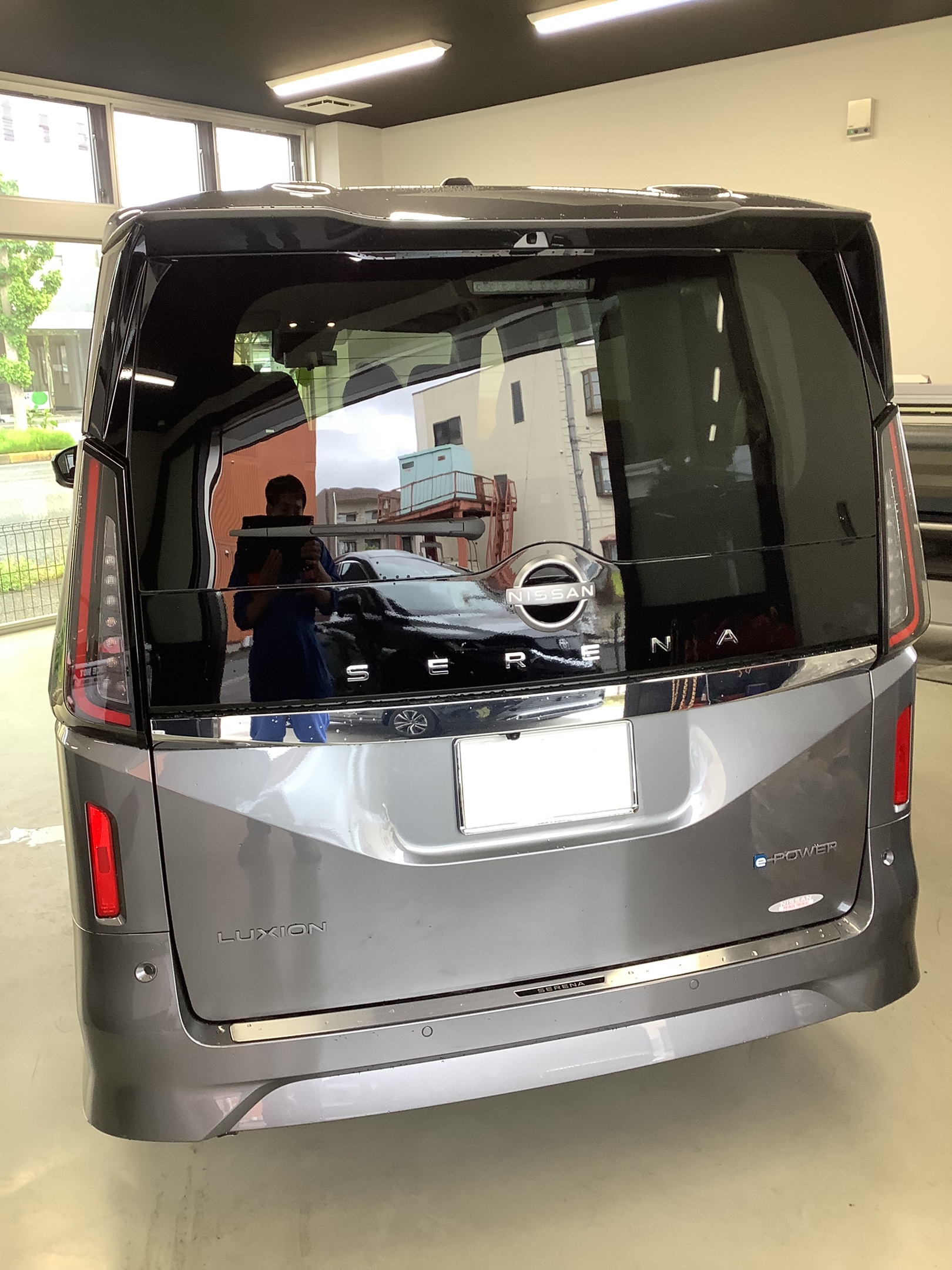 セレナフィルム施工 - 宇都宮カービソー カーコーティング・カーフィルム